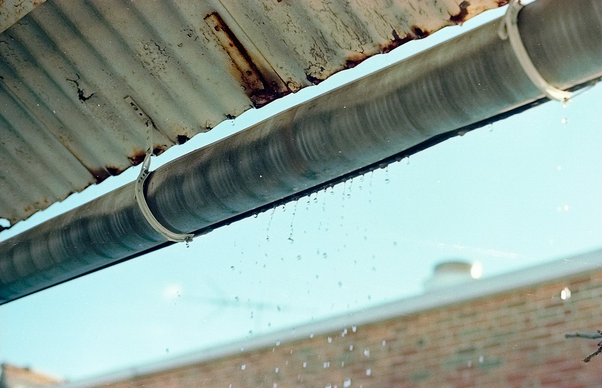 Six Signs You Need New Gutters - My Girly Space